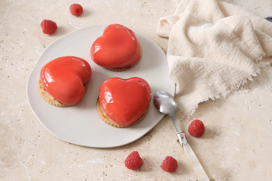 Tartelettes cœurs aux fruits rouges Elle & Vire - Recettes de tous les ...